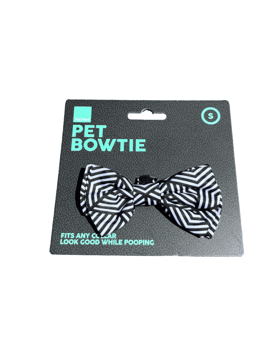 Best In Show Dog and Cat Bow Tie - FuzzYard Europe